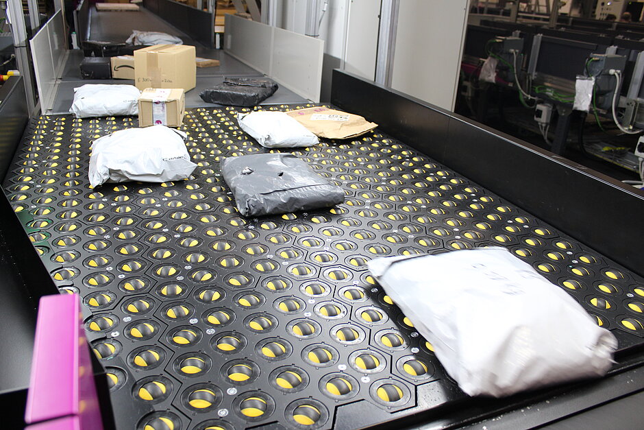 Fives’ Smart Automation Solutions Division | GENI-Hive™ pre-sorter