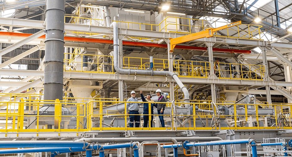 All-electric furnaces, a greener alternative for glass melting